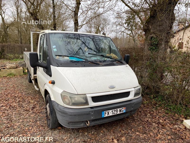 Prodaje se Ford TRANSIT kamion s ravnom platformom na aukciji