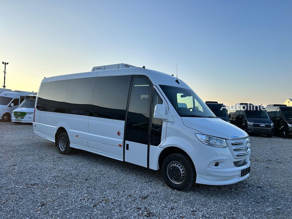 Novi Mercedes-Benz Sprinter 517 putnički minibus