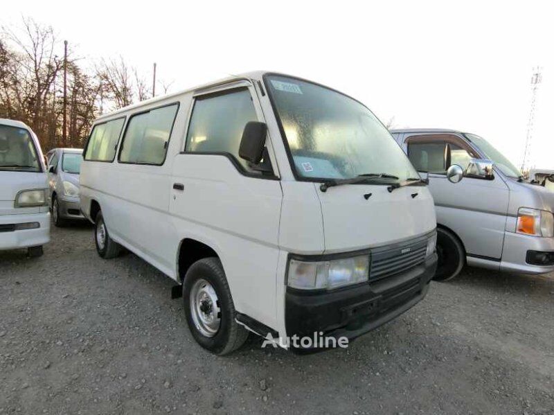 Nissan CARAVAN COACH putnički minibus