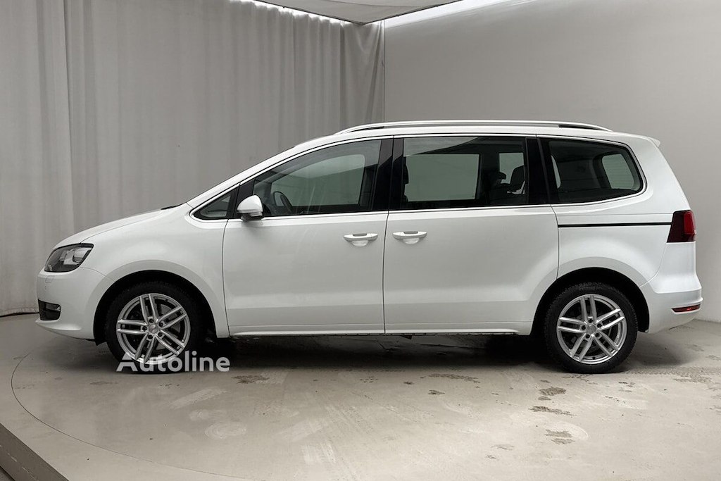 Prodaje se Volkswagen Sharan minivan na aukciji