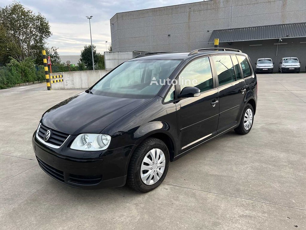 Prodaje se Volkswagen TOURAN minivan na aukciji