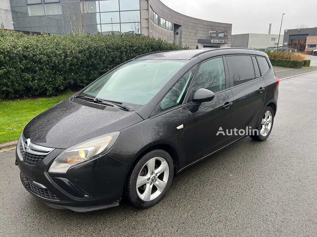 Prodaje se Opel ZAFIRA TOURER minivan na aukciji