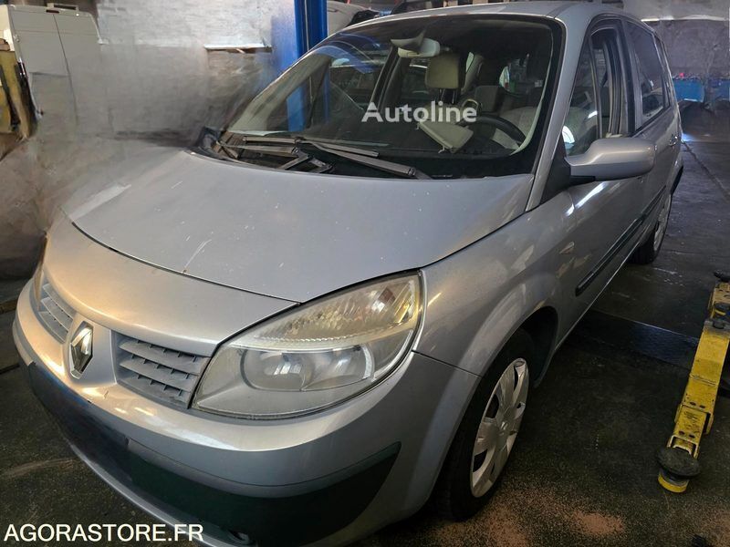 Prodaje se Renault SCENIC 2 minivan na aukciji