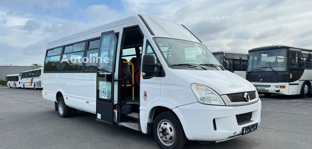 Irisbus Iveco Daily školski autobus