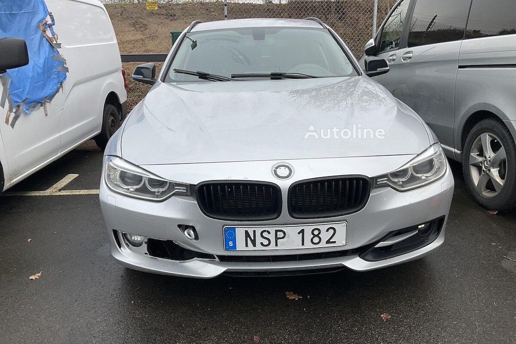 Prodaje se BMW 3-serien karavan na aukciji