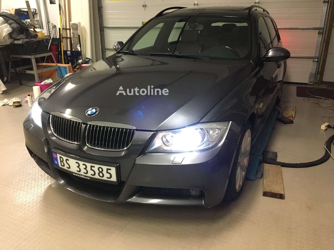 Prodaje se BMW 325/330i Full m-sport karavan na aukciji