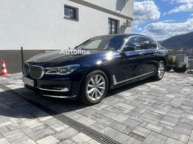 BMW Rad 7 730D xDrive 4x4 A/T DPH sedan