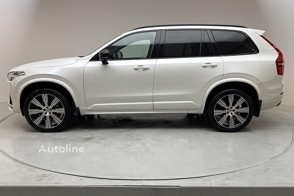 Prodaje se Volvo XC90 terenac na aukciji