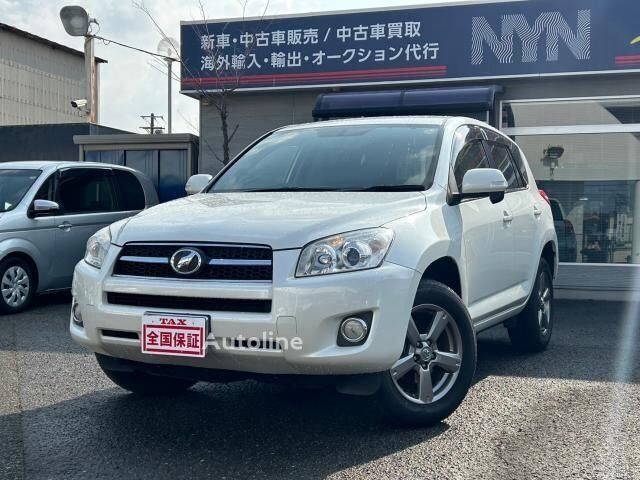 Toyota RAV4 krosover