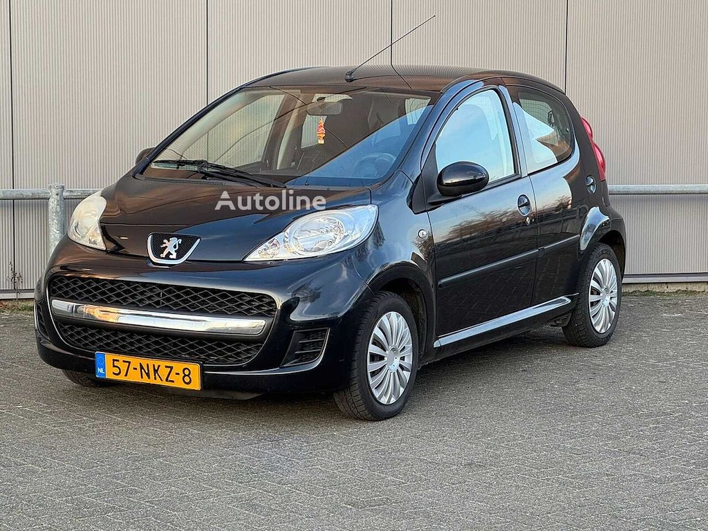 Prodaje se Peugeot 107 hečbek na aukciji