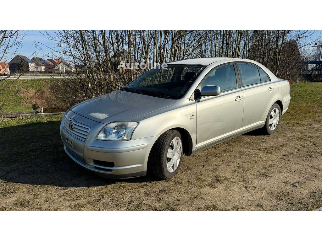 Prodaje se Toyota Avensis sedan na aukciji