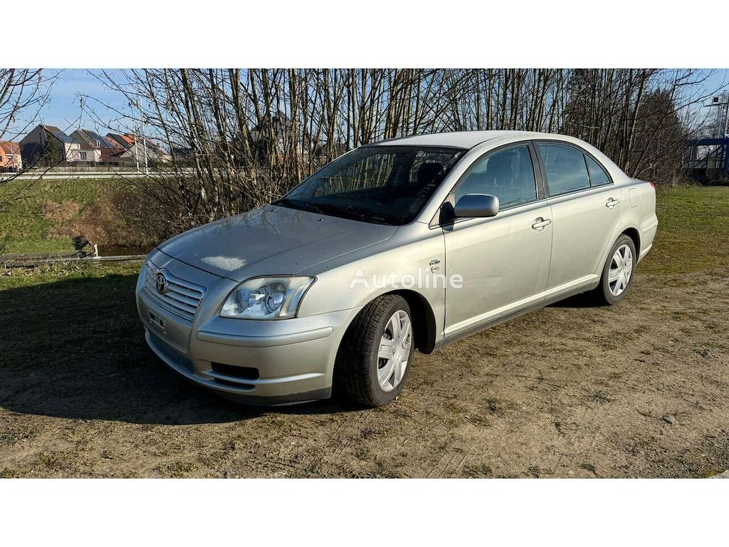 Prodaje se Toyota Avensis sedan na aukciji