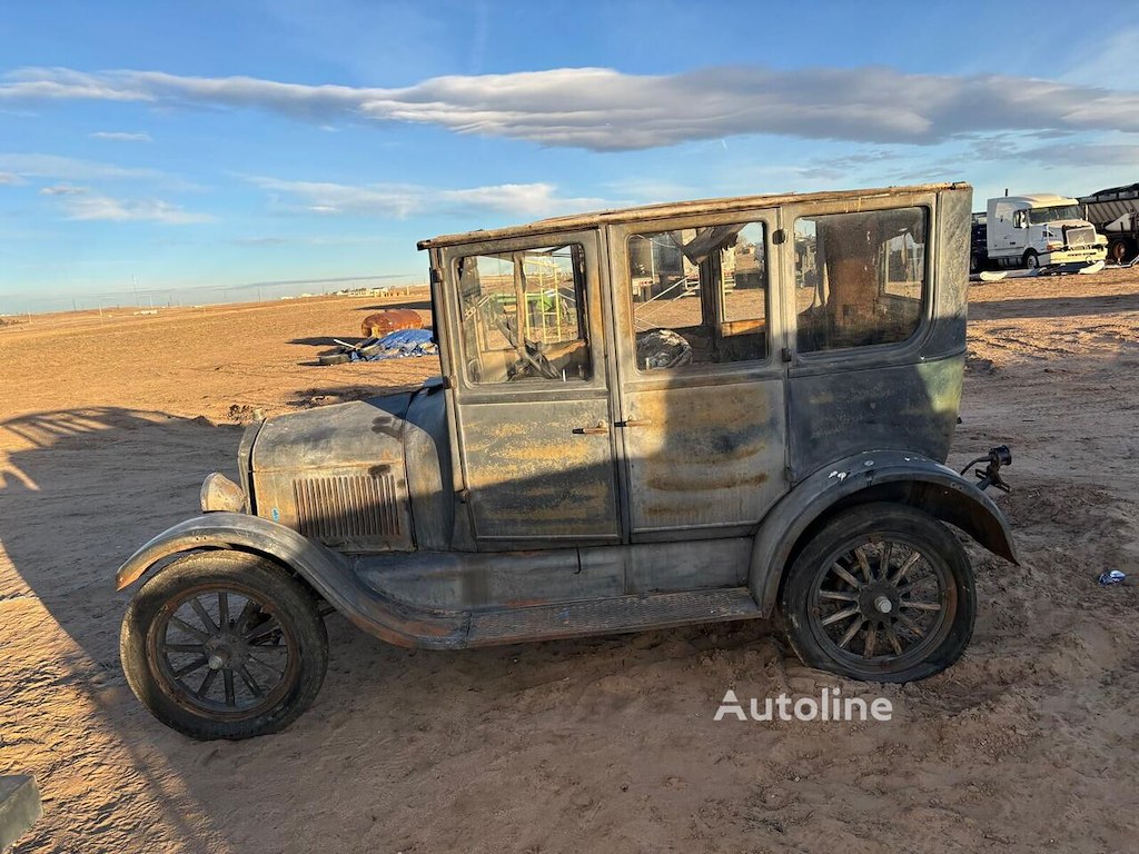 Ford MODEL T hečbek