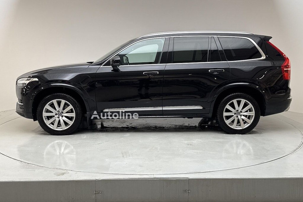 Prodaje se Volvo XC90 krosover na aukciji