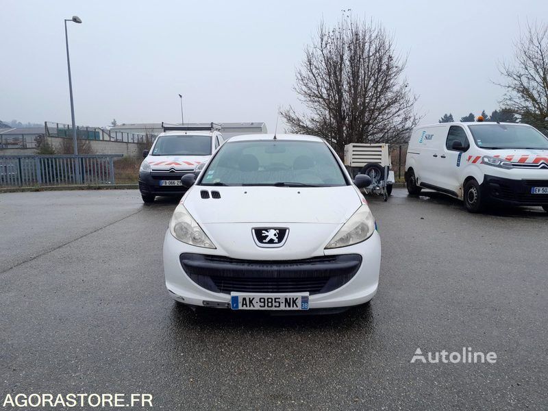 Prodaje se Peugeot 206 hečbek na aukciji