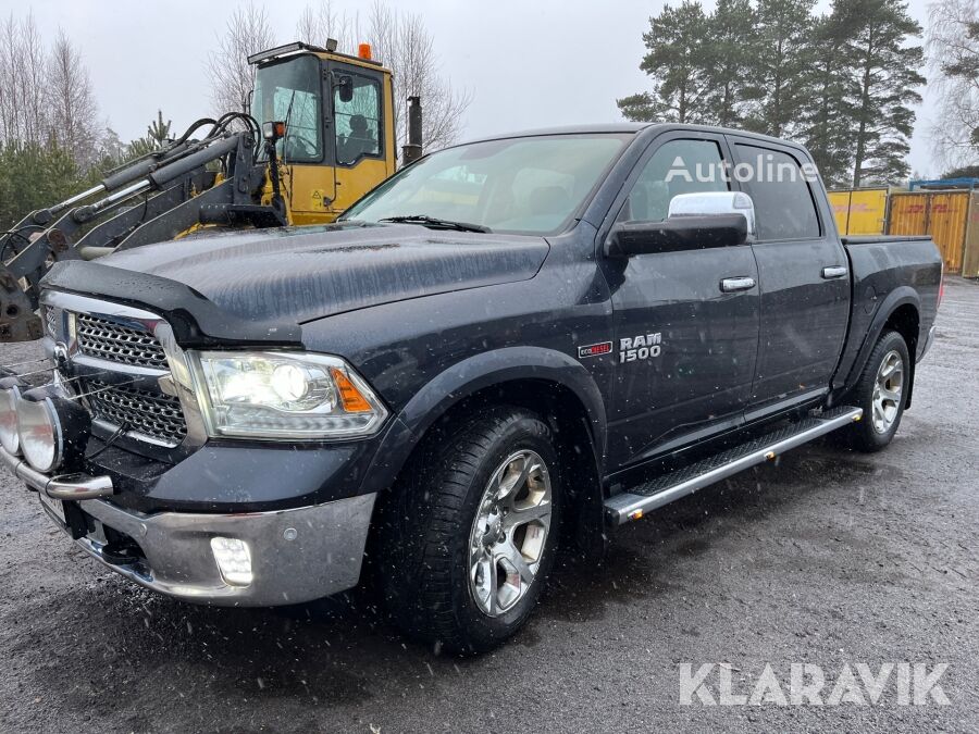 Prodaje se Dodge RAM 1500 pikap na aukciji