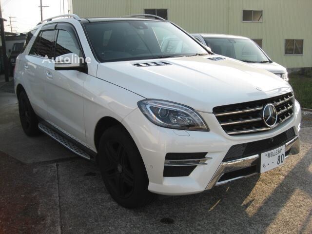 Mercedes-Benz M-CLASS krosover