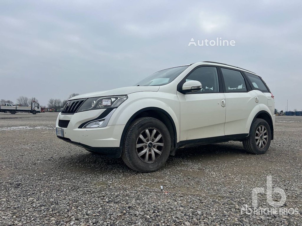 Prodaje se Mahindra XUV500 4x4 terenac na aukciji