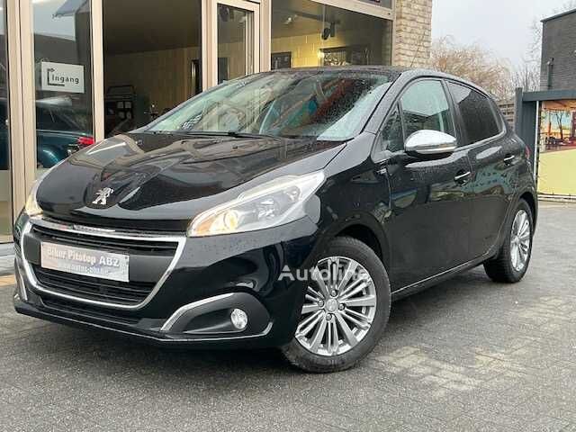 Prodaje se Peugeot 208 hečbek na aukciji