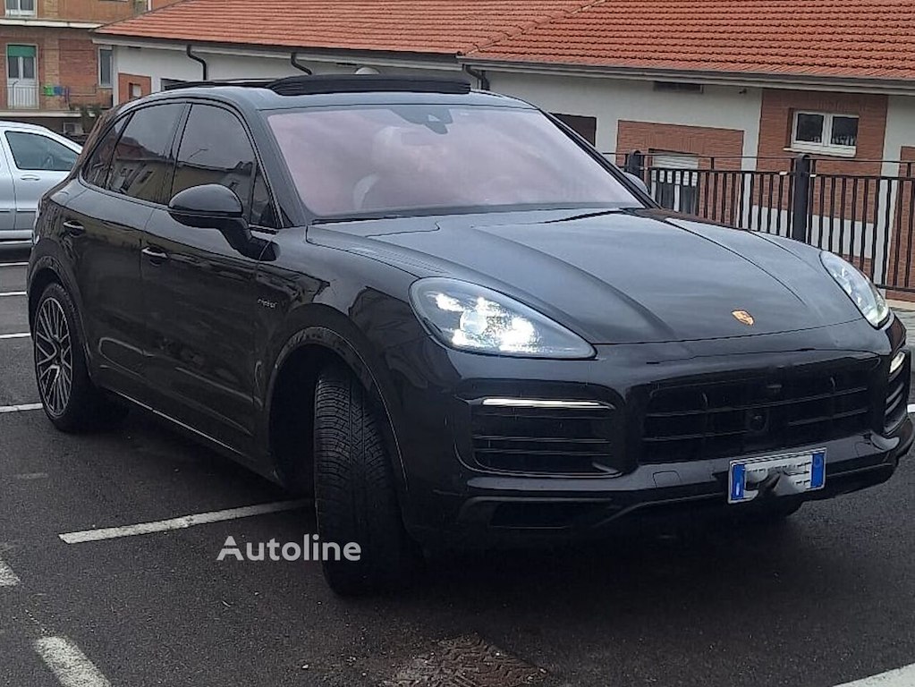 Porsche CAYENNE COUPE terenac