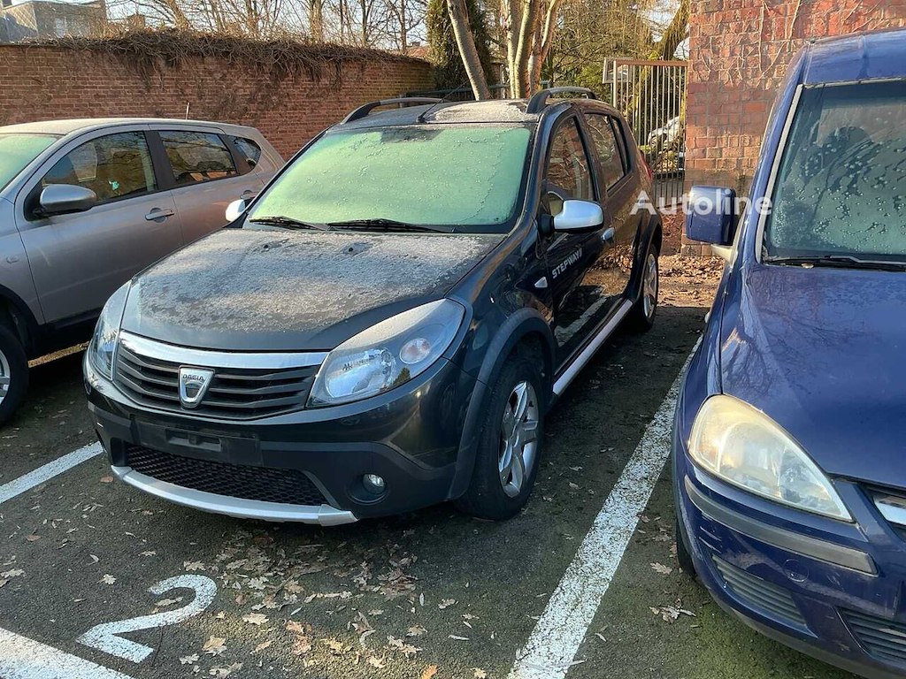 Prodaje se Dacia Sandero Stepway krosover na aukciji