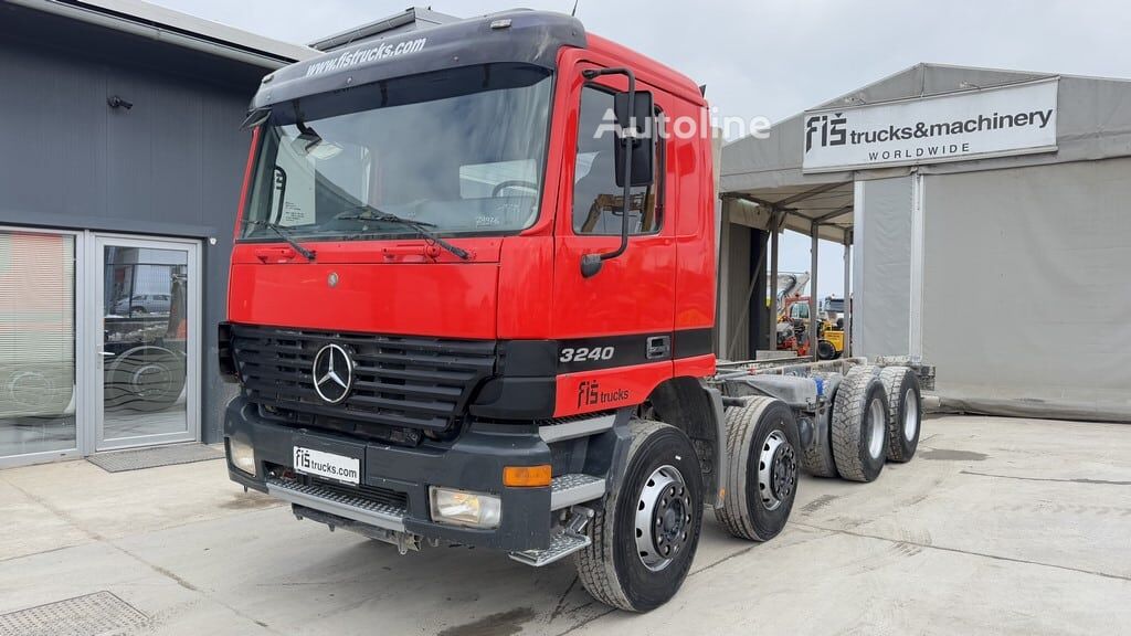 Mercedes-Benz ACTROS 3240 kamion šasija