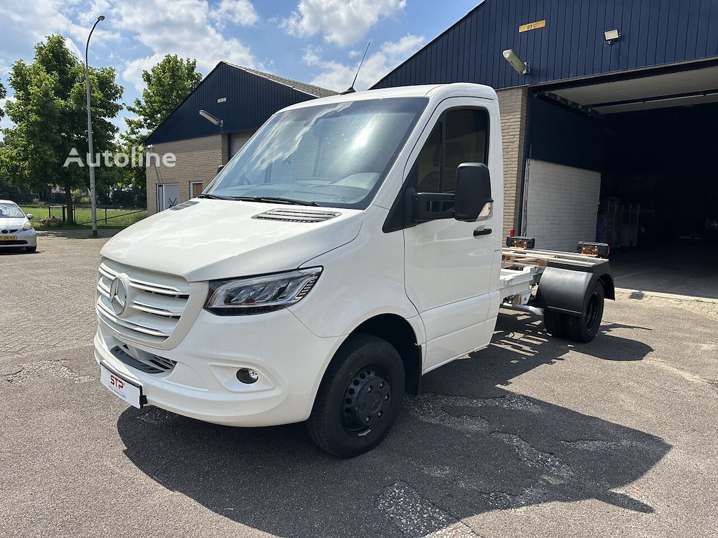 Novi Mercedes-Benz Sprinter 519 cdi new! kamion šasija