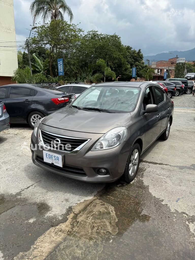 Nissan Versa sedan