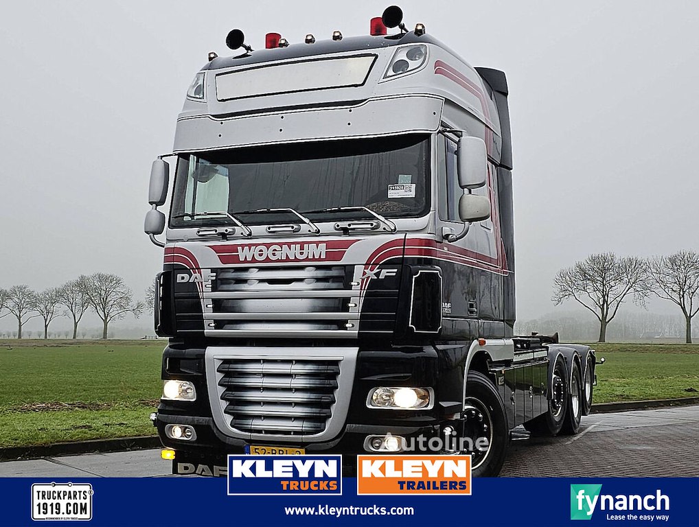 DAF XF 105.460 8X2 FAK SPECIAL ED. kamion rol kiper