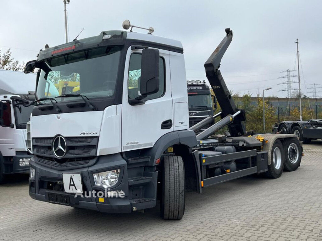 Mercedes-Benz Antos 2543 L kamion rol kiper