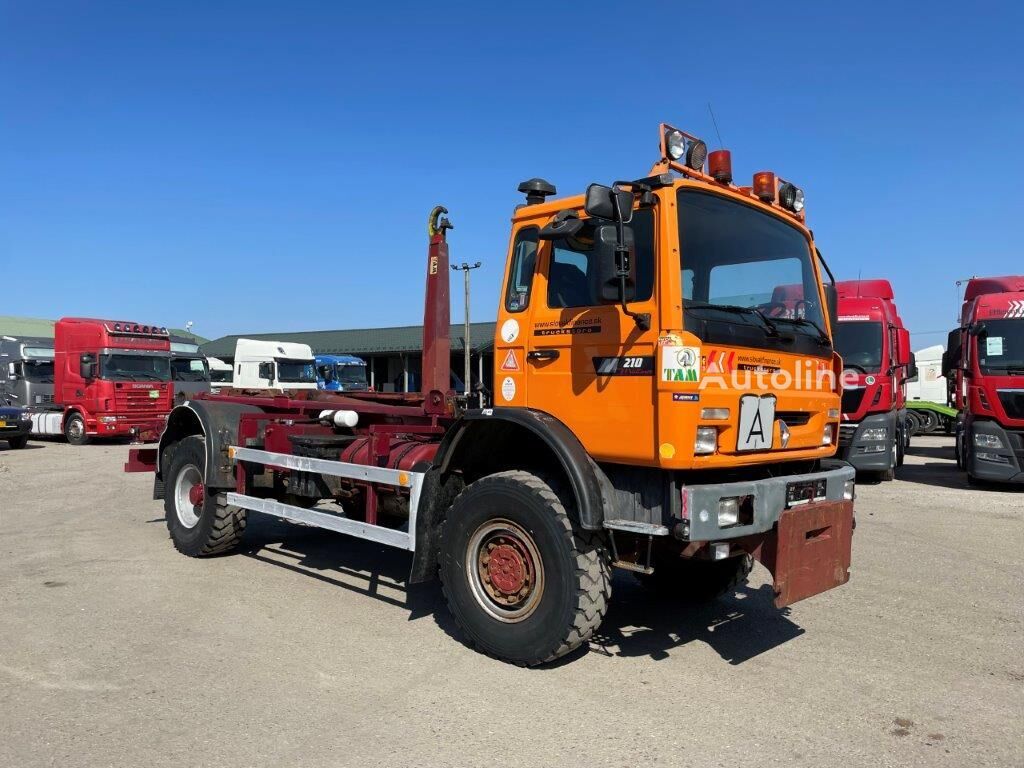 Renault MIDLINER M210.14 4X4 hákový natahovac kontajnerov, orig km, EURO kamion rol kiper