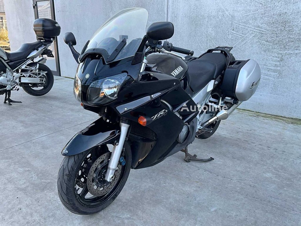 Prodaje se Yamaha FJR1300 motocikl na aukciji