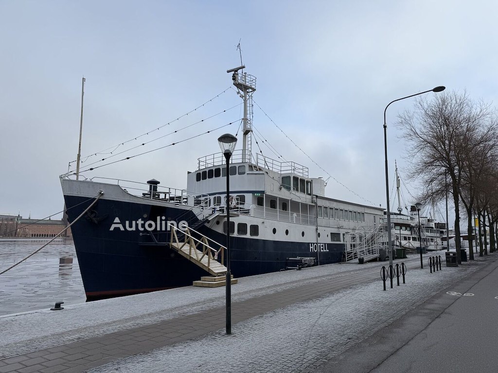 Prodaje se Hotel boat čamac na aukciji