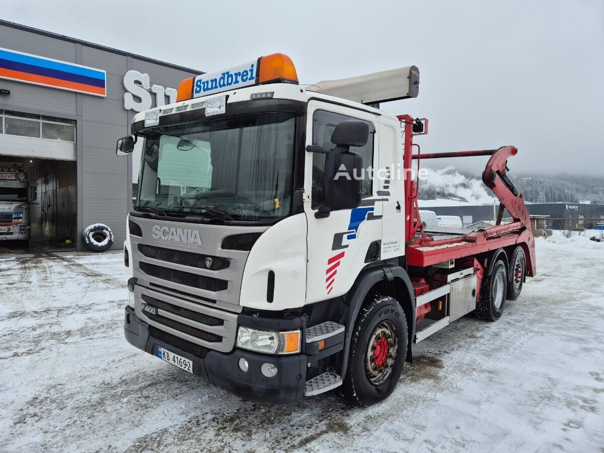 Prodaje se Scania P400DB podizač kontejnera na aukciji