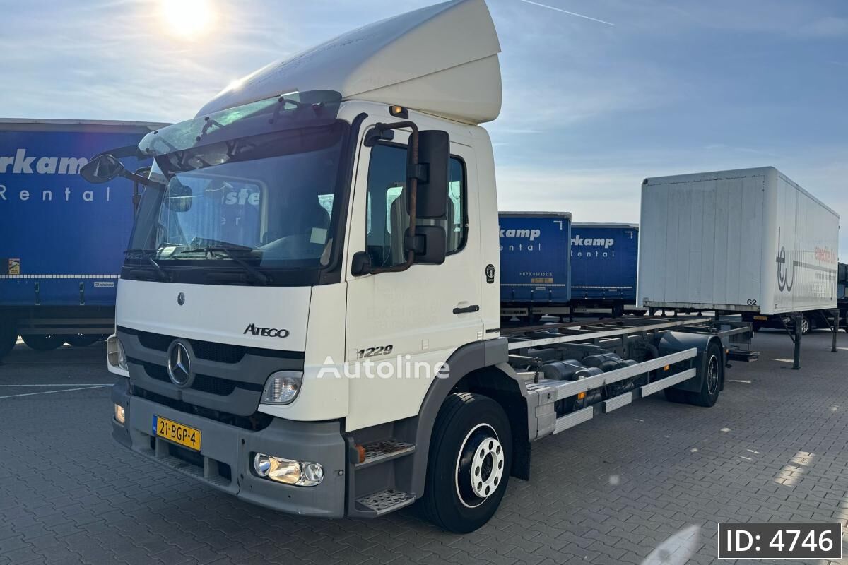 Mercedes-Benz Atego 1229 Day Cab, Euro 5, BDF / Manual / Taillift vozilo za prevoz kontejnera