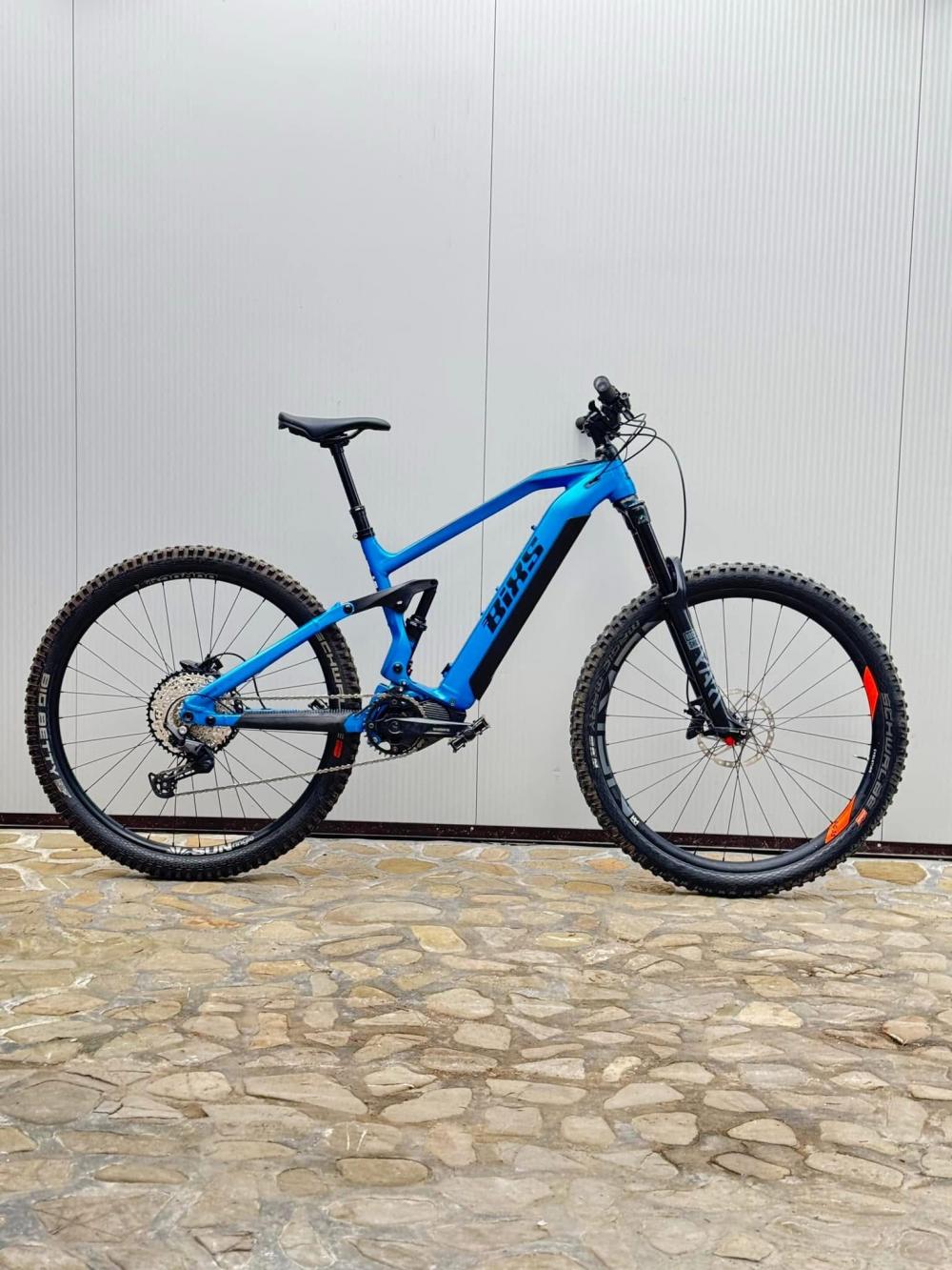 Bixs Sauvage E25