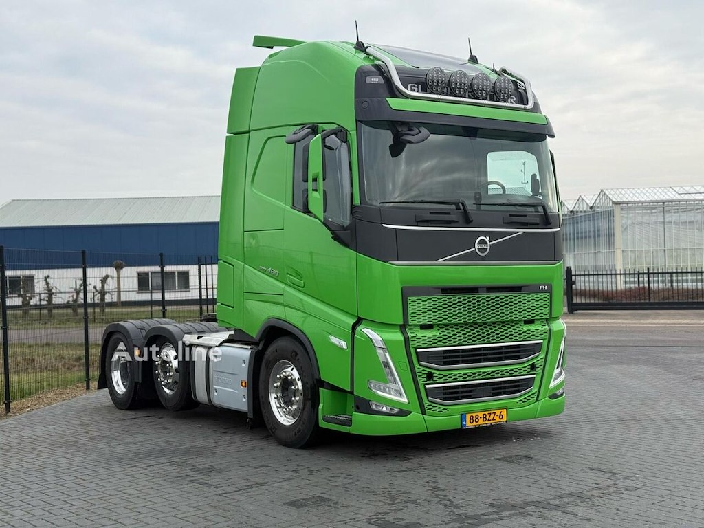 Volvo FH 6X2/4, HYDRAULICS, I-SAVE, FULL AIR, LEATHER, ALU. tegljač