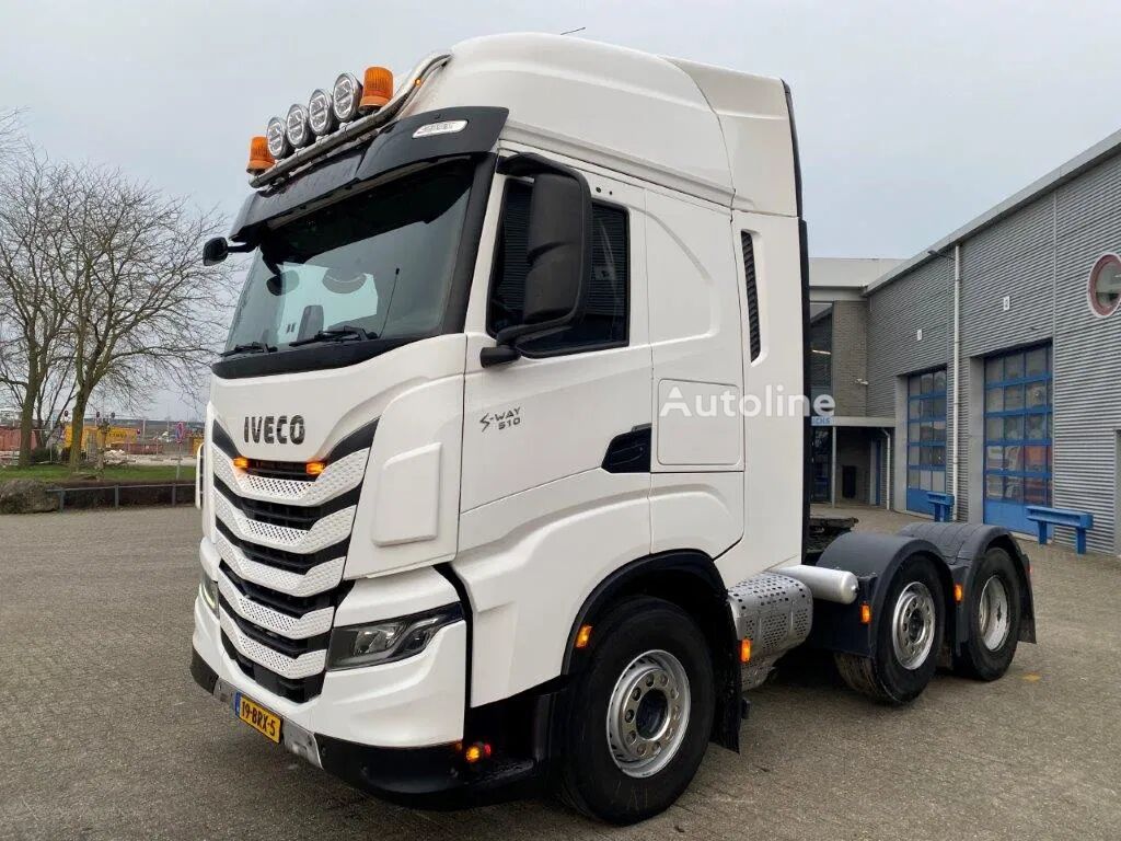 IVECO S-WAY 510 / NL TRUCK / ONLY:297579 KM / TUV:25-11-2025 / PARKCOO tegljač