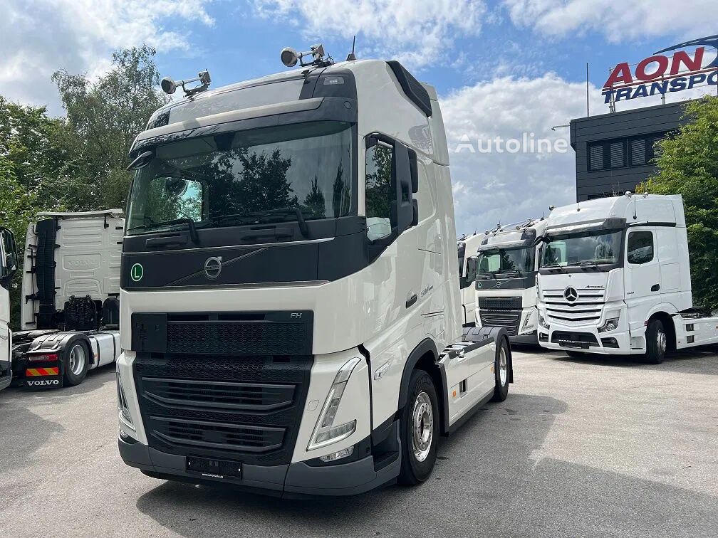 Novi Volvo FH 500 XL, ACC, 2 Tanks, ADR, Retarder, I-Park tegljač