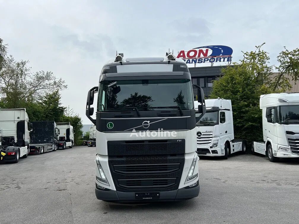 Novi Volvo FH 500 XL, ACC, 2 Tanks, Retarder, I-Park tegljač