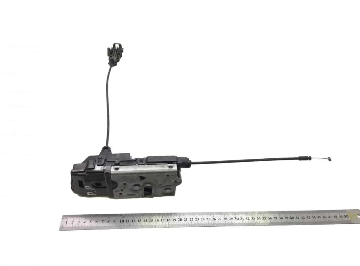 Încuietoare Ușă Dreapta brava za vrata za Renault – Coduri OEM 21884400, 22945564, 23361096, 84012031, 84086966, 7423147268, 7423333162 kamiona