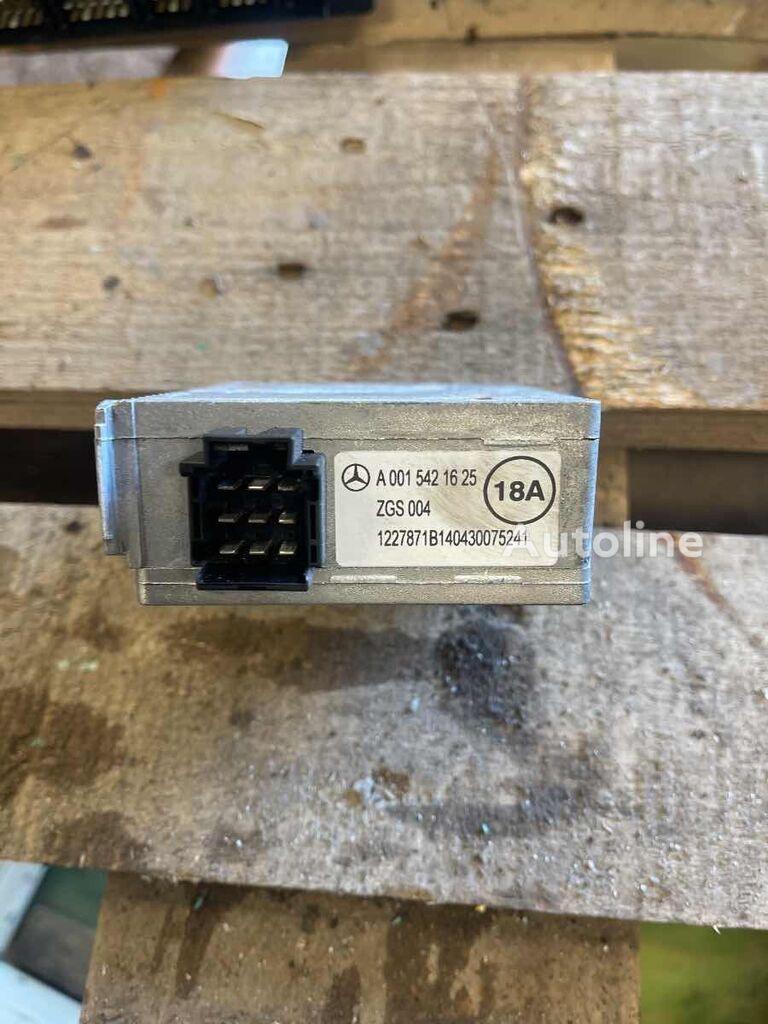 Setra / MERCEDES VOLTAGE ECU A0015421625 upravljačka jedinica za kamiona