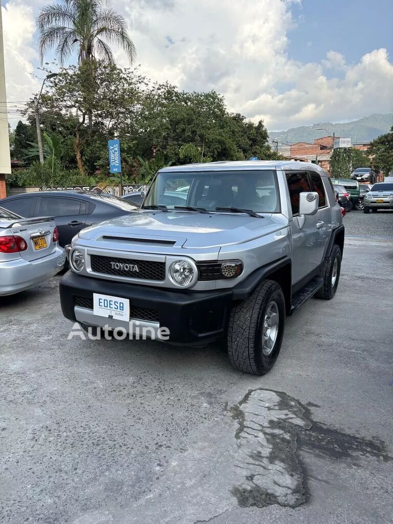 Toyota Fj Cruiser terenac