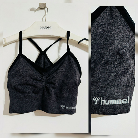 Hummel top