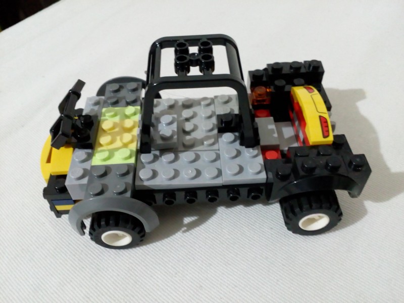 LEGO ZAPOCETI AUTO