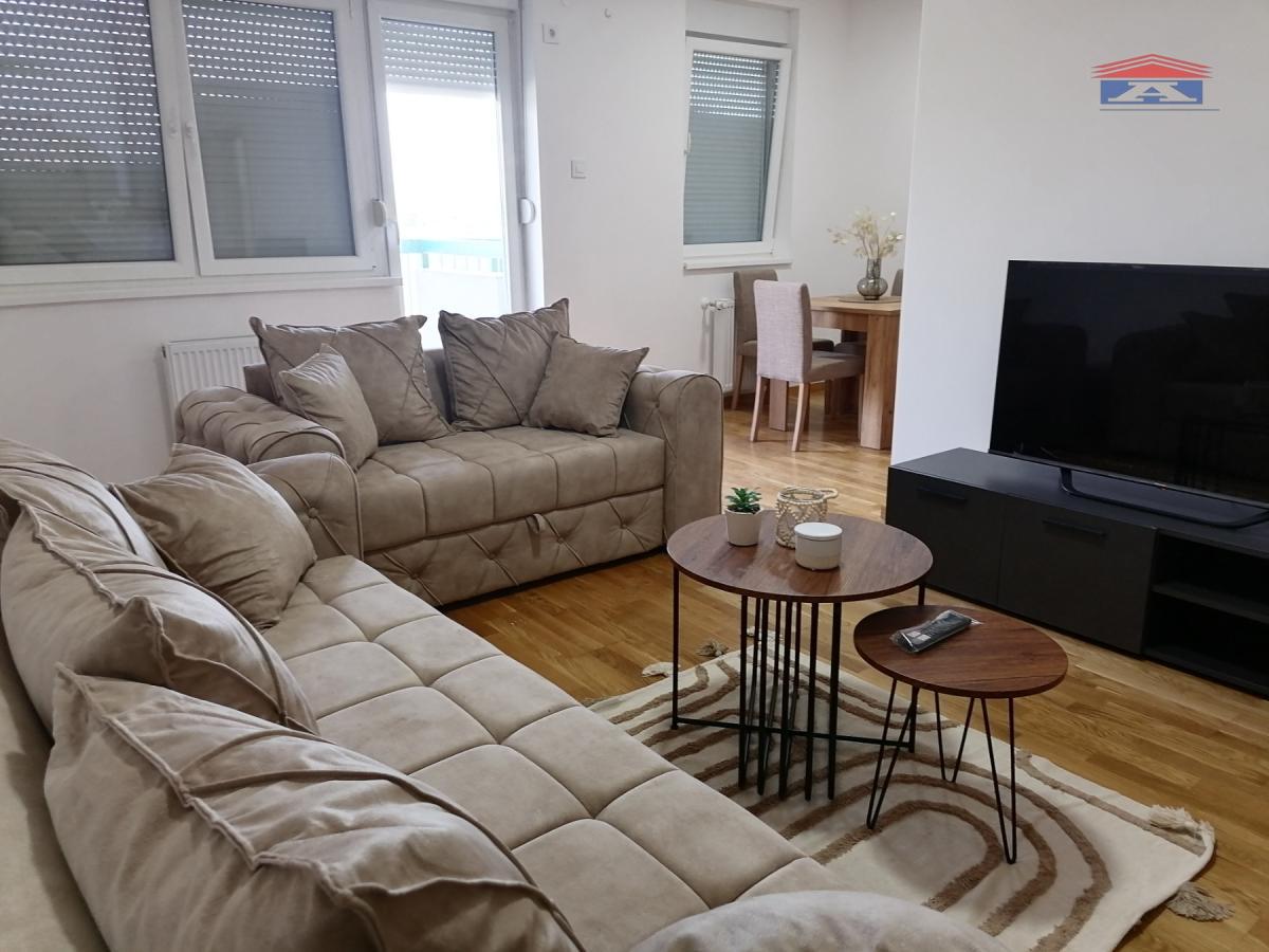 Nekretnina 1996, Novi Sad - Jugovićevo - dvosoban stan - nije pet friendly - odmah useljivo - 500 eura Novi Sad, Jugovićevo