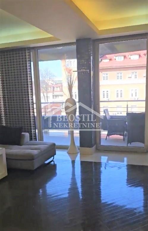 Vračar - Hram - lux, garažno mesto ID#23998 2.700 €