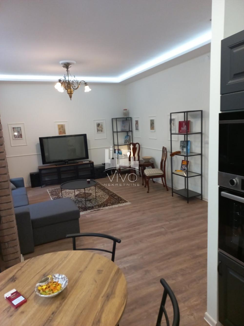 Dugoročno se izdaje komplet opremljen 1.0 stan ID#1689 500 €