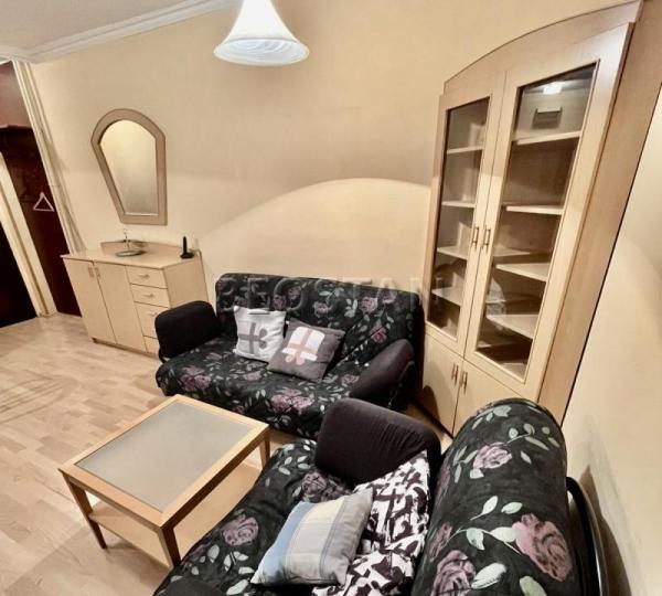 Molerova, Dvoiposoban stan za izdavanje, 60m2, 850€