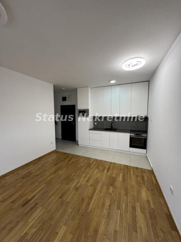 Dvoiposoban stan za izdavanje, 55m2, 600€